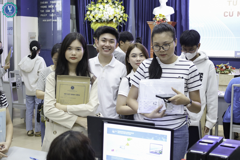 Trường Đại học Luật TP. HCM tổ chức nhập học cho tân sinh viên Khóa 50